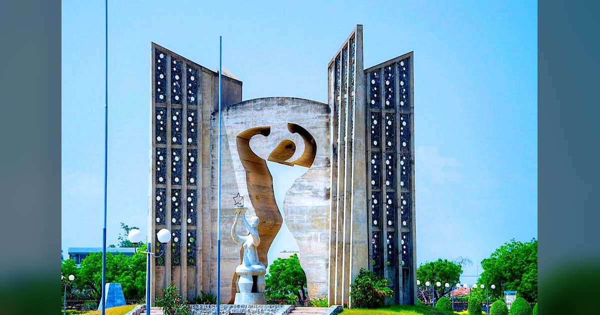 Authentic tour of Lomé - Destination Togo